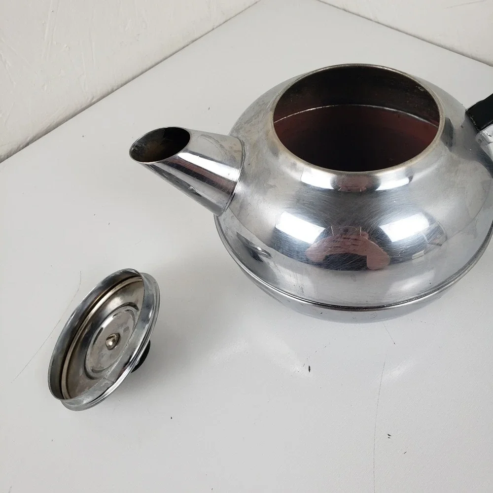 Gil-Cor | Kitchen | Vintage Gilcor 4 Cup Teapot Chrome On Copper Made ...